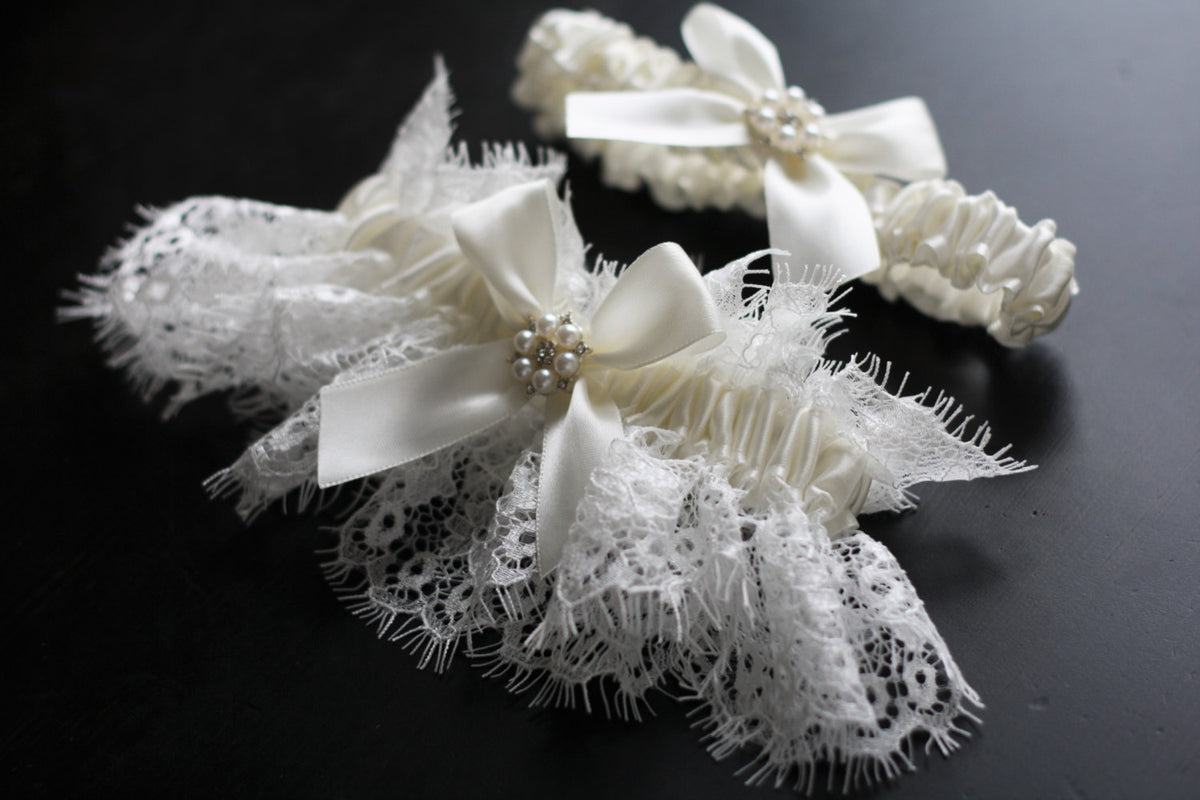 Ivory Bridal Garter Set \ Ivory Lace Wedding Garter Set \ Cream Toss G ...